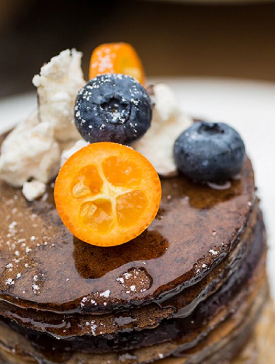 Pancakes fruits rouges | Arthur Martin